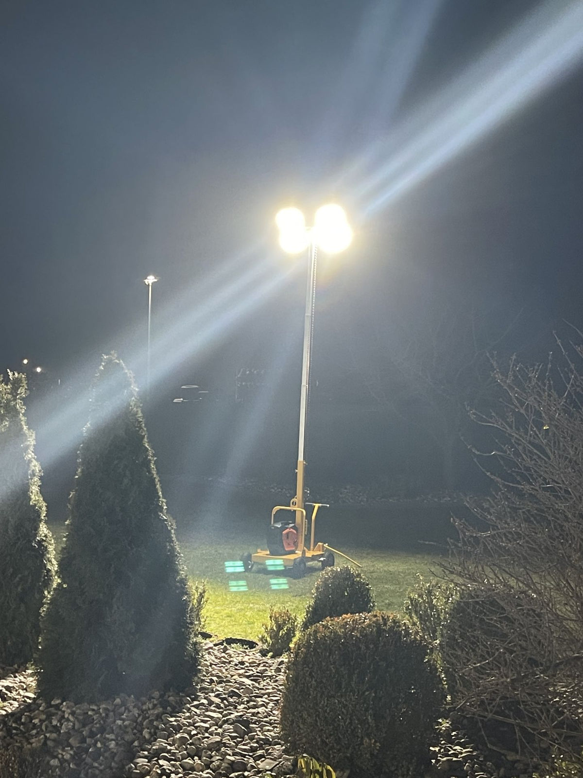 Lichtmasten preiswert bestellen – SEV